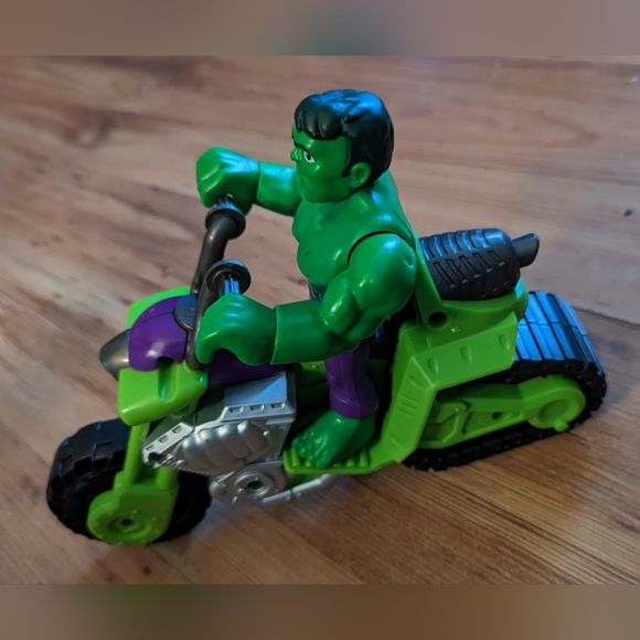 Hasbro | Toys | Playskool Super Hero Adventures Hulk Smash Tank Cycle ...